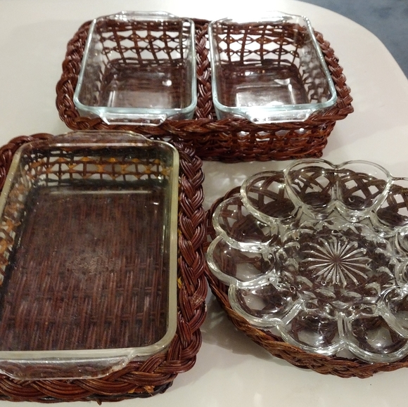Dining | Vintage 3 Piece Serving Bakeware Set With Rattan Holders ...